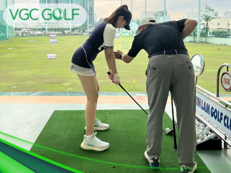 Khóa học golf giá tốt uy tín lộ trình đạt CHUẨN QUỐC TẾ 2023